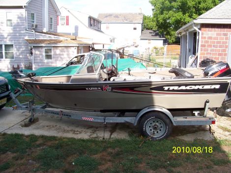 2004 Tracker Targa V17 Walkthru Fishing boat for Sale in Coral Springs, FL